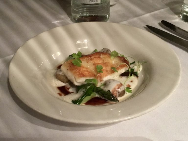 Major Foodie Review – The Nut Tree Inn