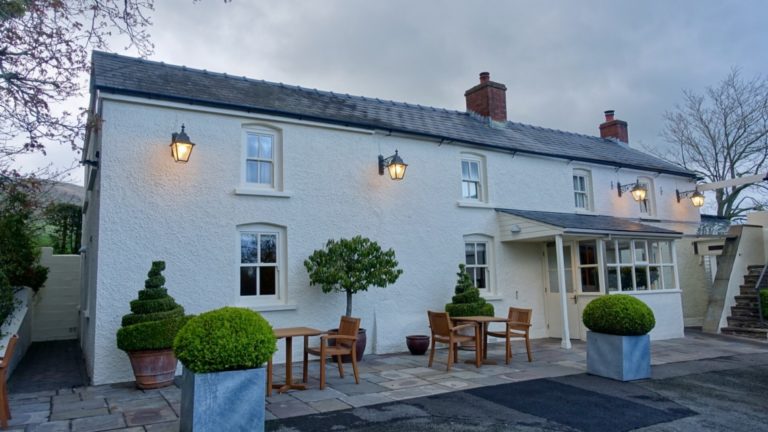 The Walnut Tree (Abergavenny) - Major Foodie