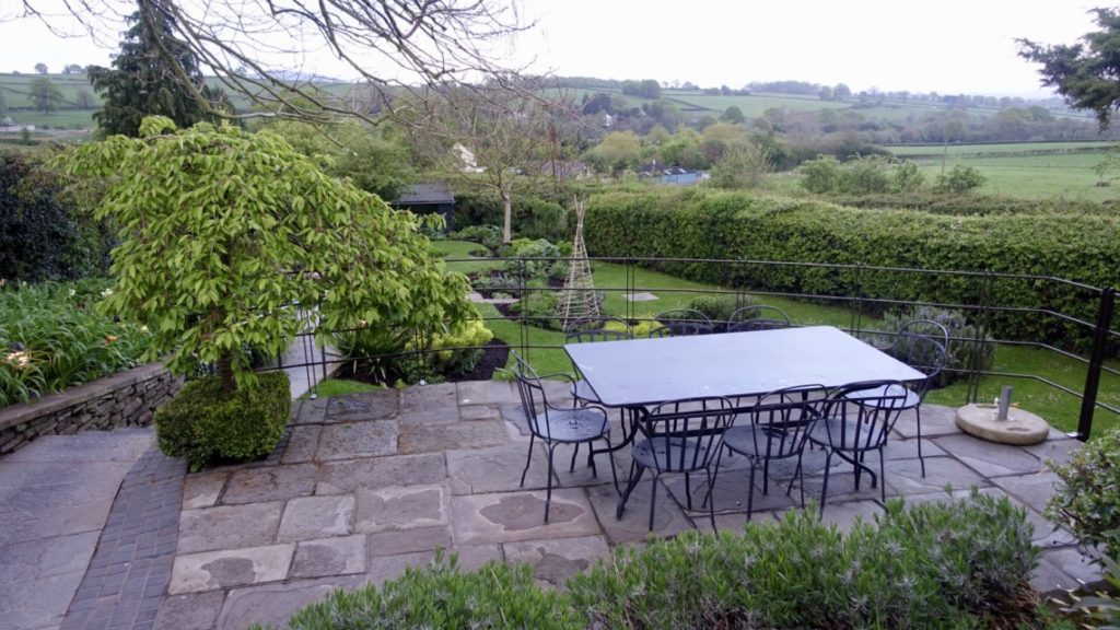 The Walnut Tree (Abergavenny) - Major Foodie