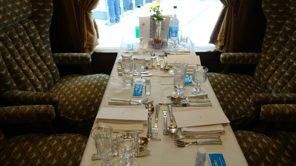 The British Pullman Train (Victoria Station) - Major Foodie