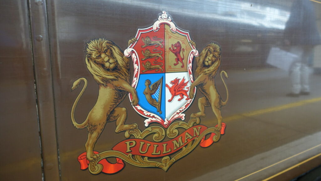 The British Pullman Train (Victoria Station) - Major Foodie