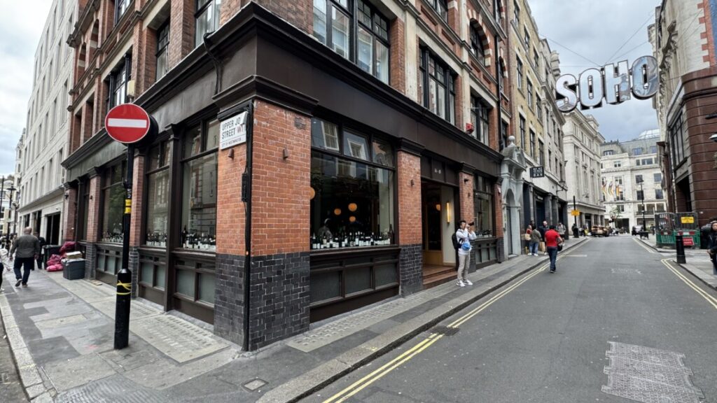 Mountain (Soho) - Major Foodie